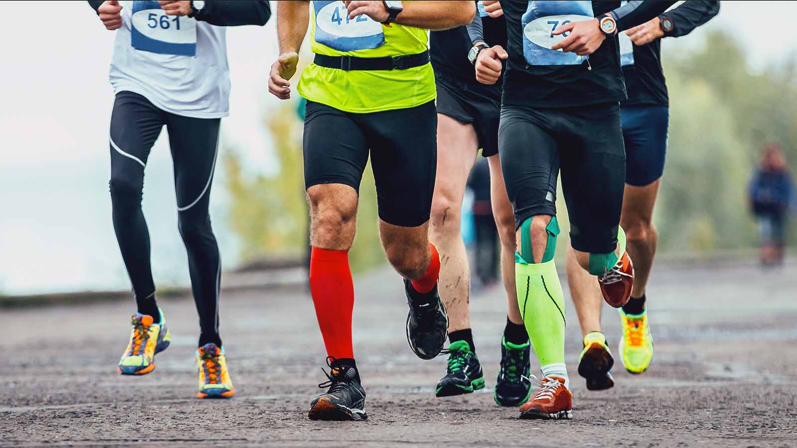 Compression Socks vs Sleeves: Deciding the Best Fit for Your Needs ...